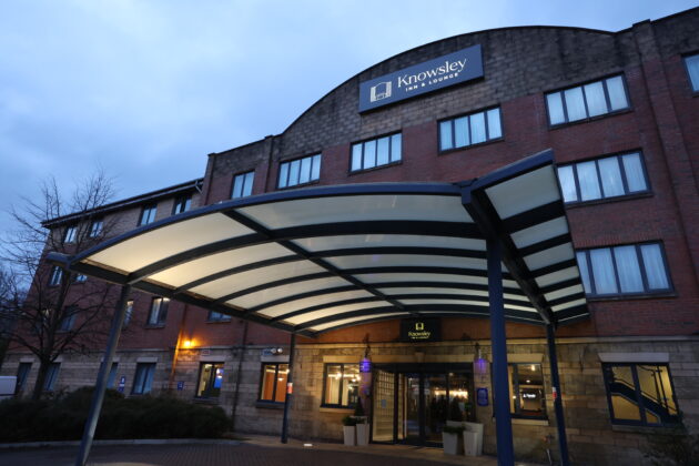 Knowsley Inn & Lounge - Crest Hotels Group